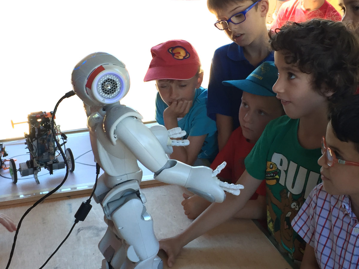 Course on Neuro-Robotics - SPECS-lab